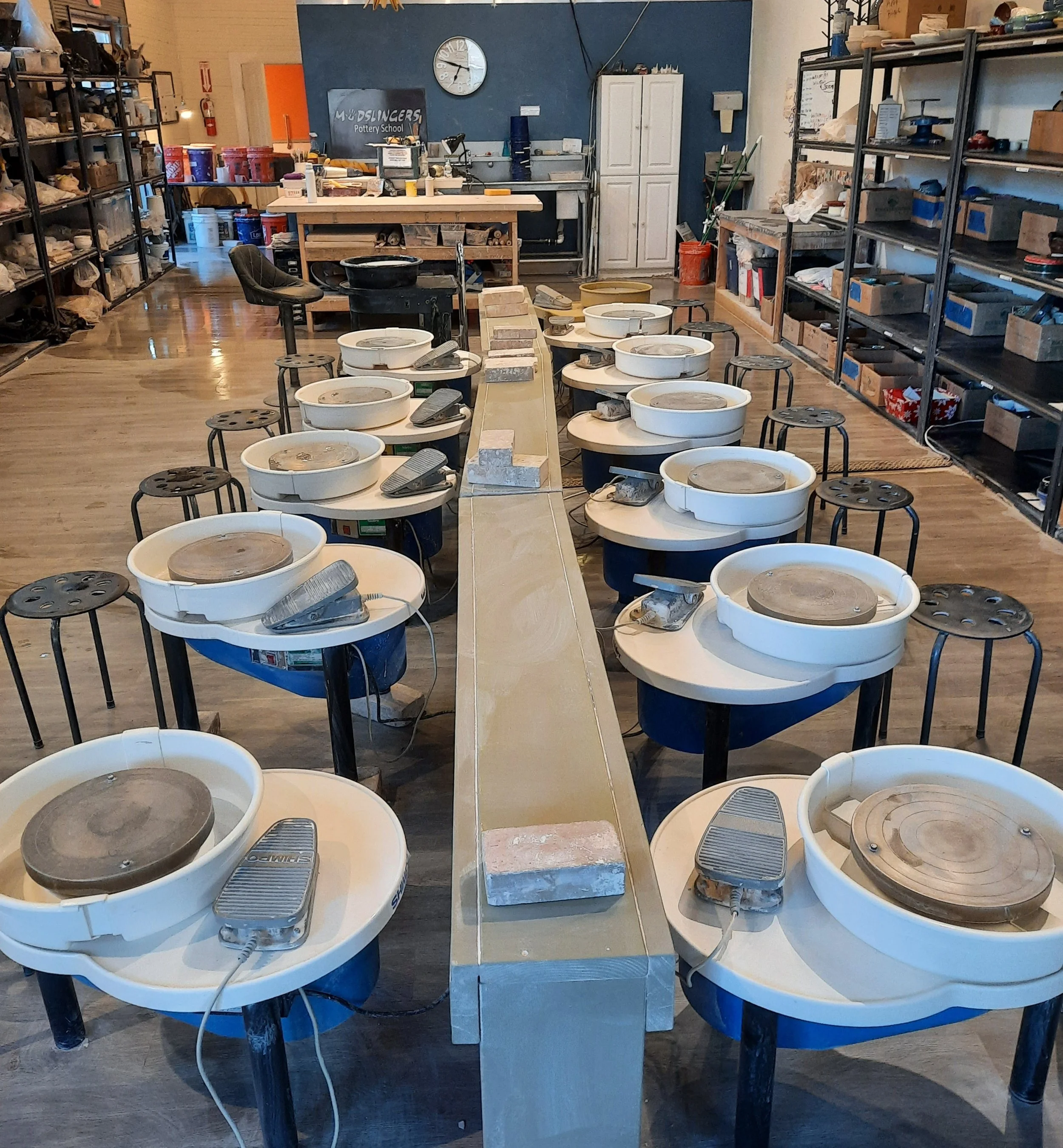 Mudslingers Pottery School