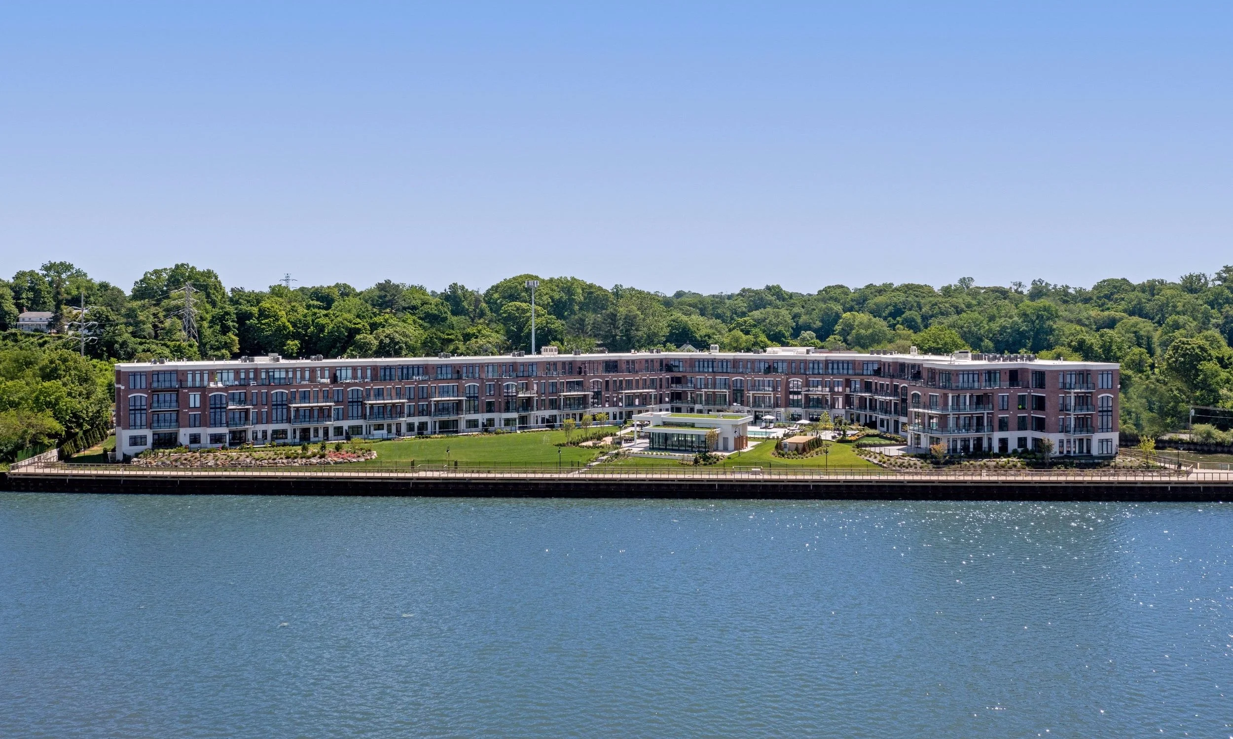 The Residences at Glen Harbor | Schedule a Tour