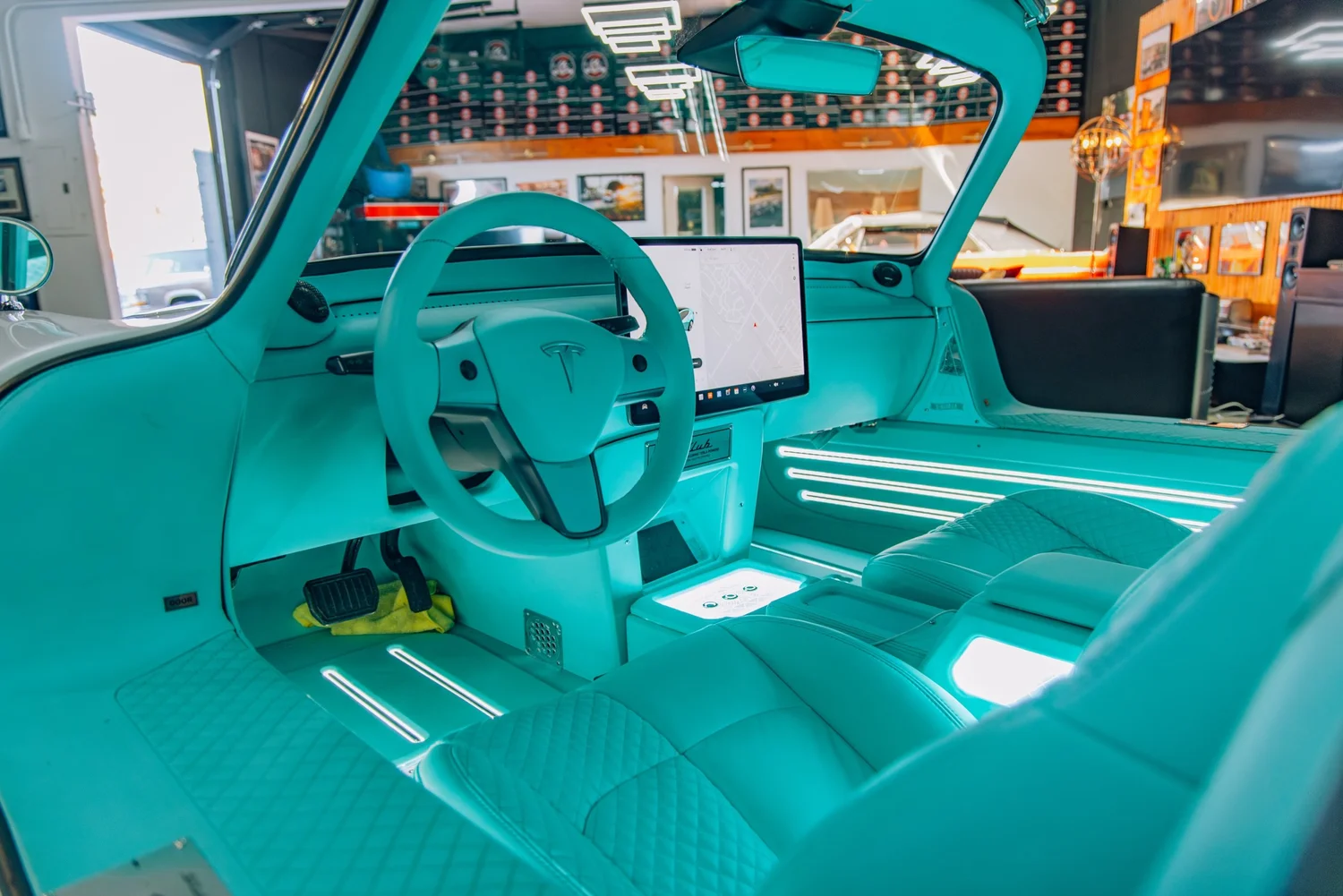 300SL Tesla — S-KLUB LA