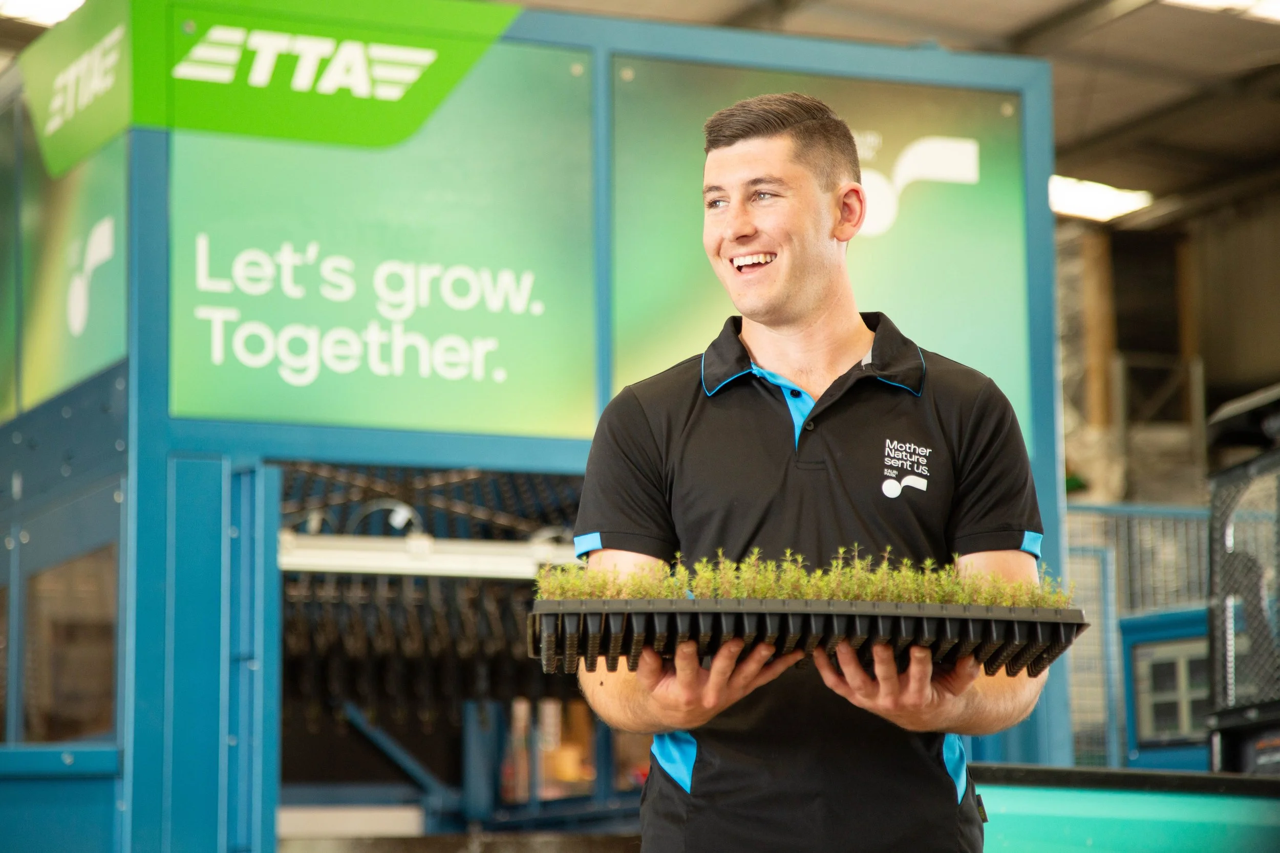 Kauri Park — About