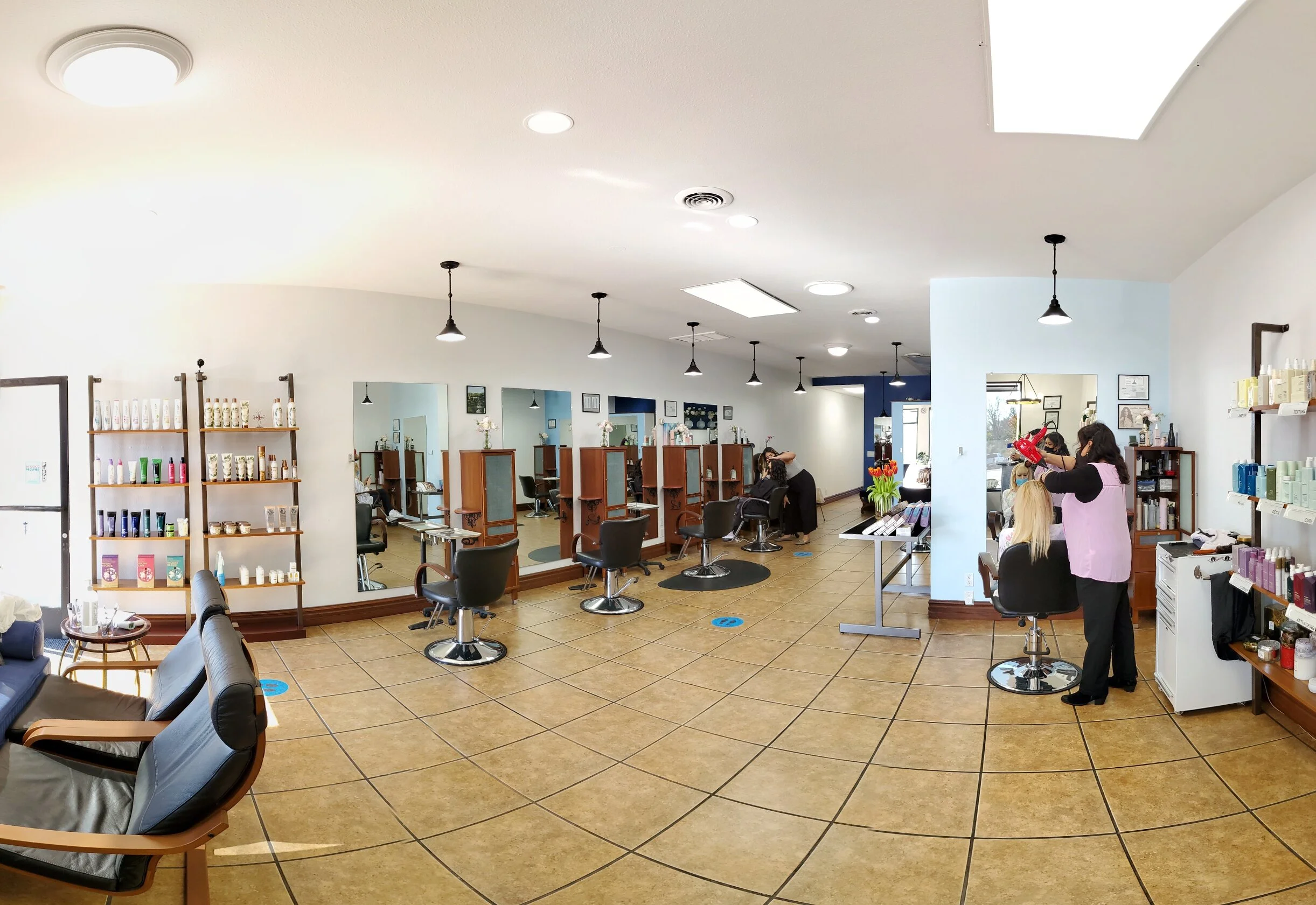 salon plush