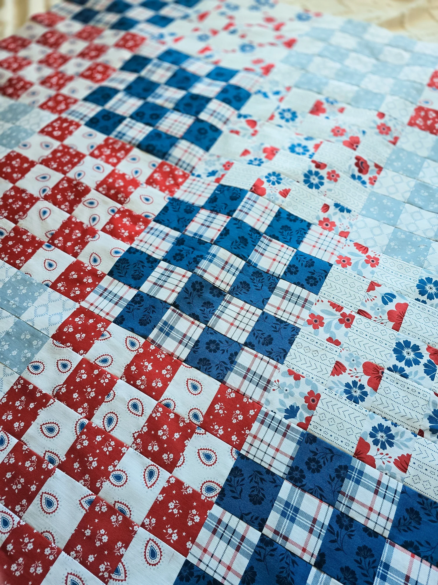 Twilight Quilt PDF Pattern — Thai Charm LLC