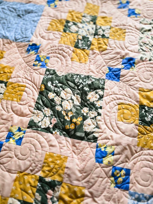 Meadow Patch Quilt: A Guide to Scrappy, Modern, and Hybrid Quilts ...
