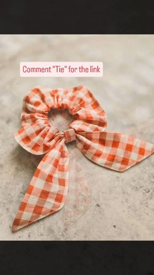 DIY Oversized Fabric Bow for Holiday Wreaths and Home Decor — Thai ...