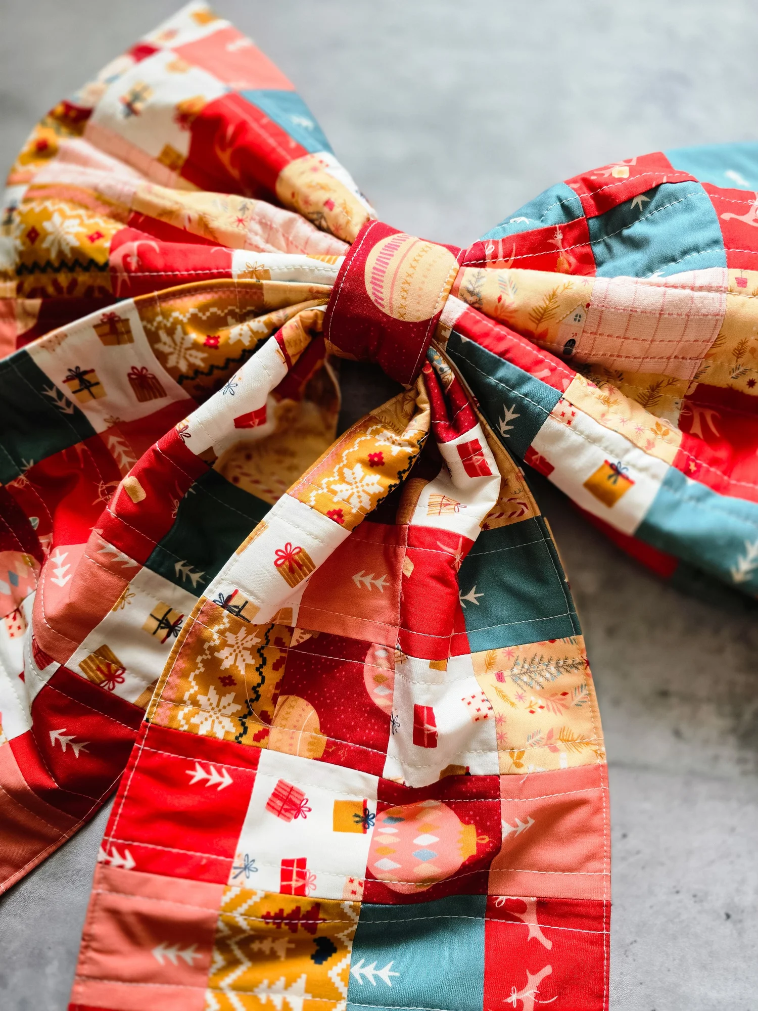 Patchwork Bow with Jelly Rolls: An Oversized Bow Tutorial — Thai Charm LLC
