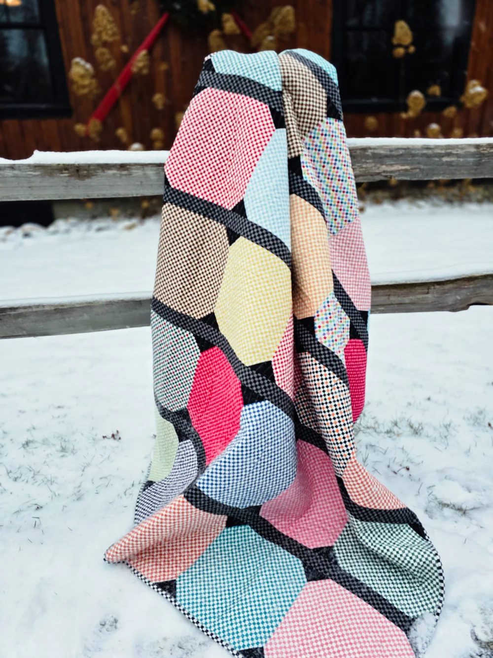 Pebble Quilt: The Perfect Last-Minute Gift with a Layer Cake Bundle ...