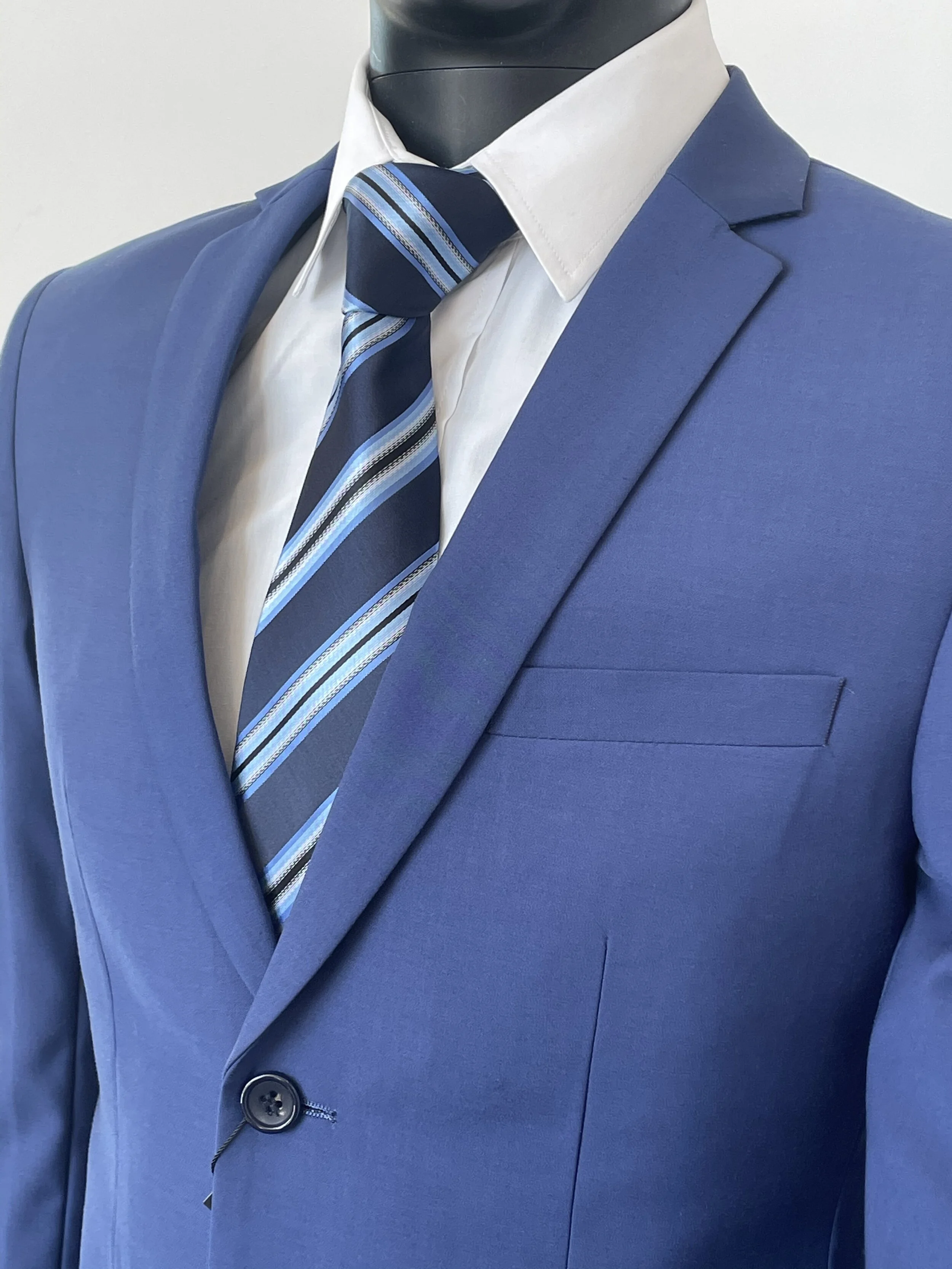 Gallery Formal Wear 2 Suit U Gallery Formal Wear 2 Suit U