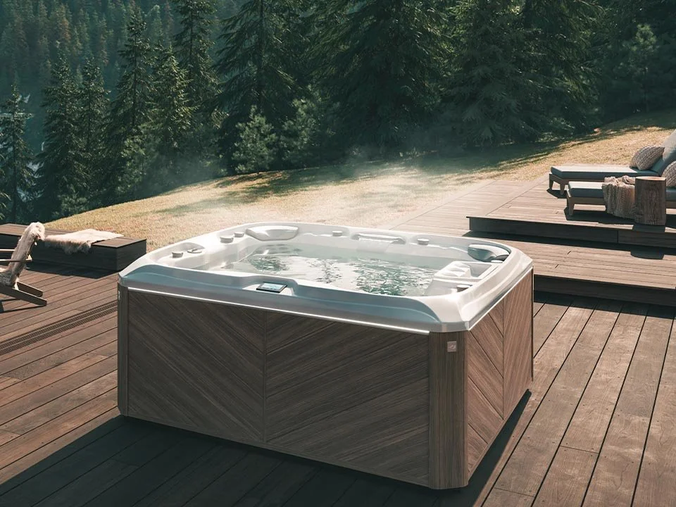 Sundance 880 Spa Hot Tub — The Small Pool Company