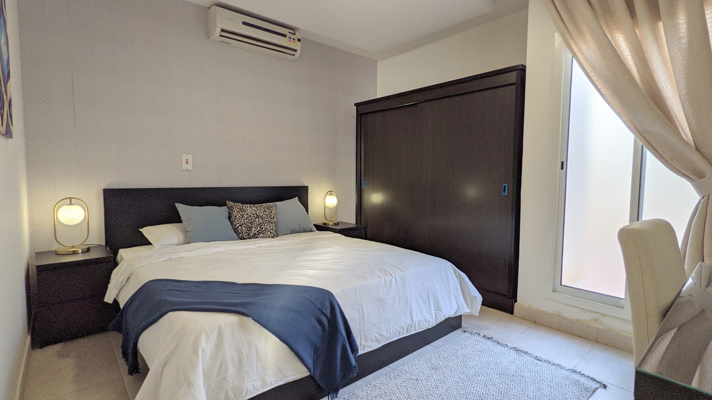 Rotunda Compound — Expat Real Estate