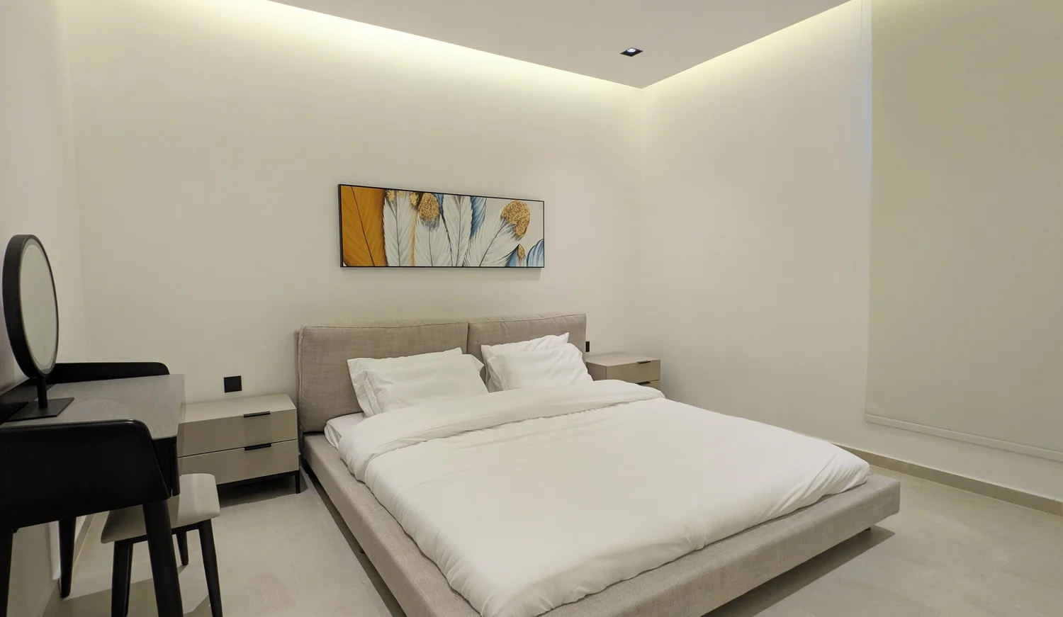 Rotunda Compound — Expat Real Estate