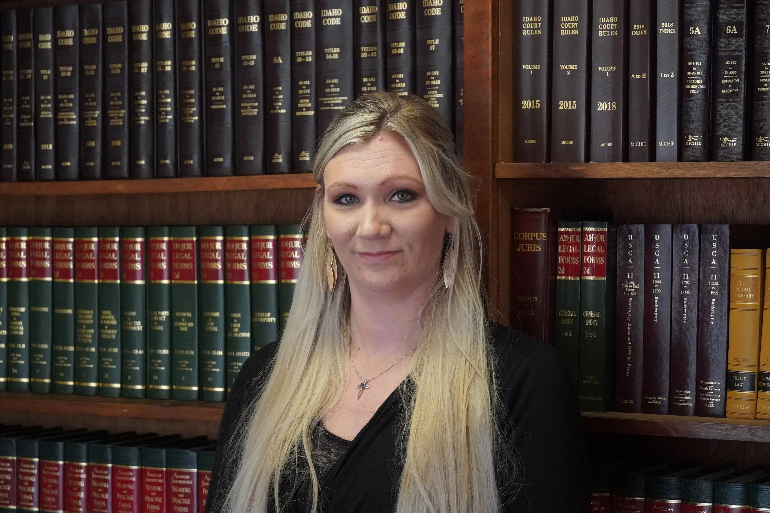 Team — Lawyer Cda | Bankruptcy and Criminal Law | Dui