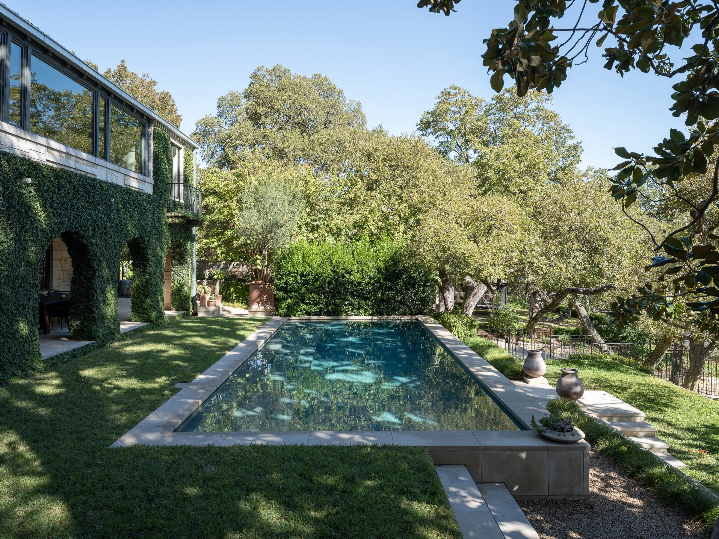 Modern Pools | Custom Pool Builders in Austin, TX