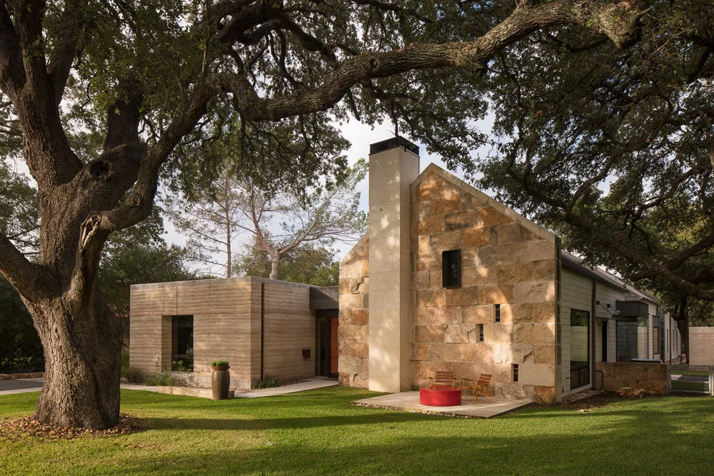 Rammed Earth House | Modern Pools