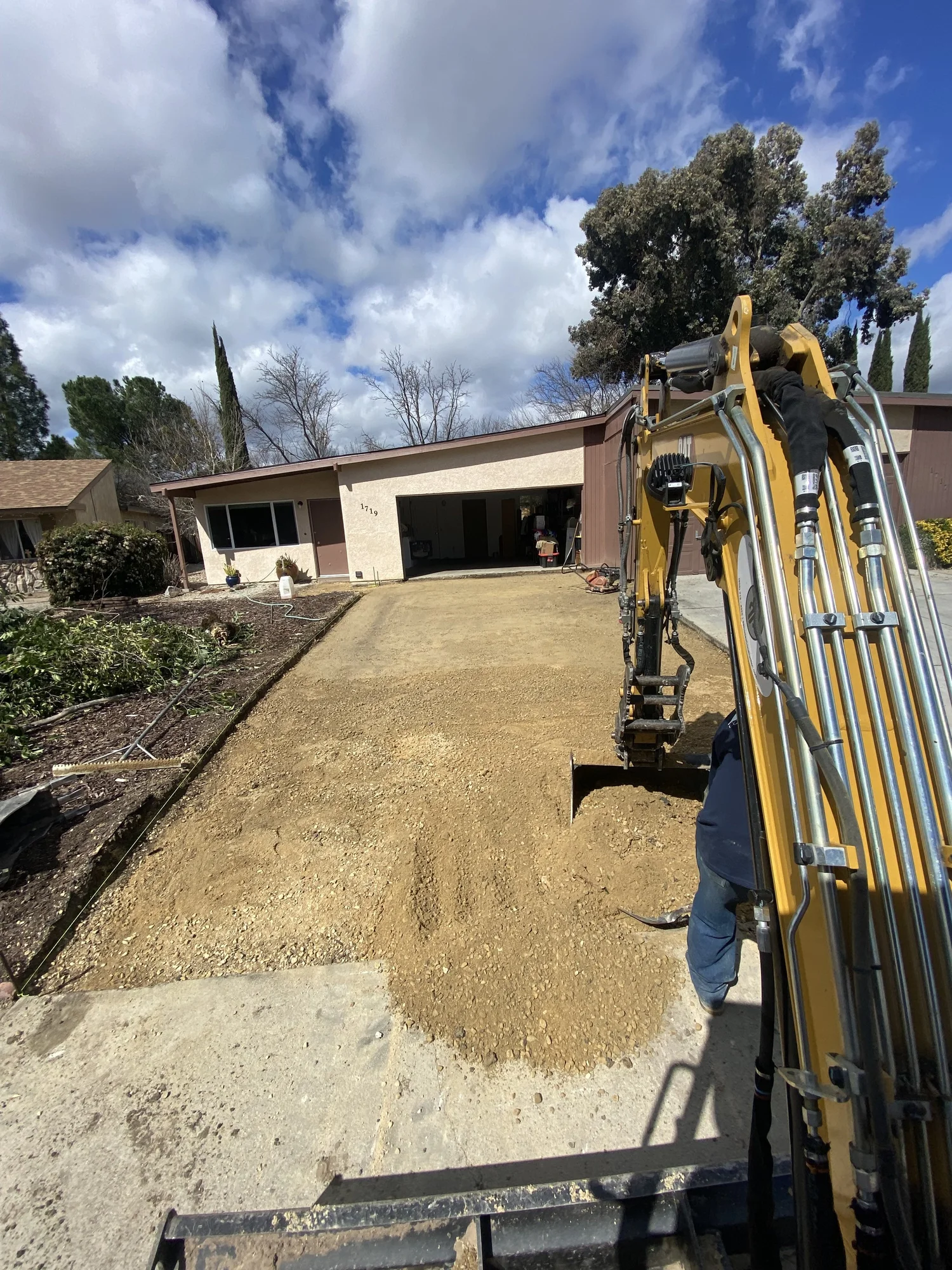 R. Rhodes Construction Inc