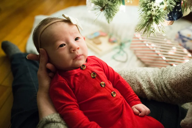 Navigating the Holiday Season with a Newborn: A Survival Guide for New ...