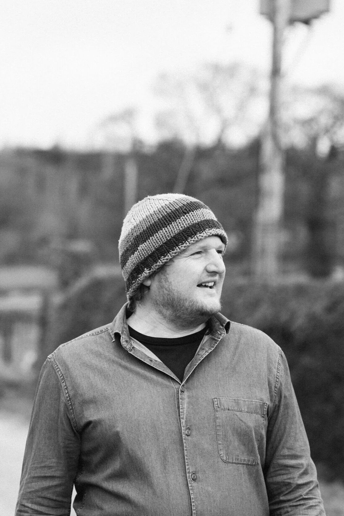 About — James Sills