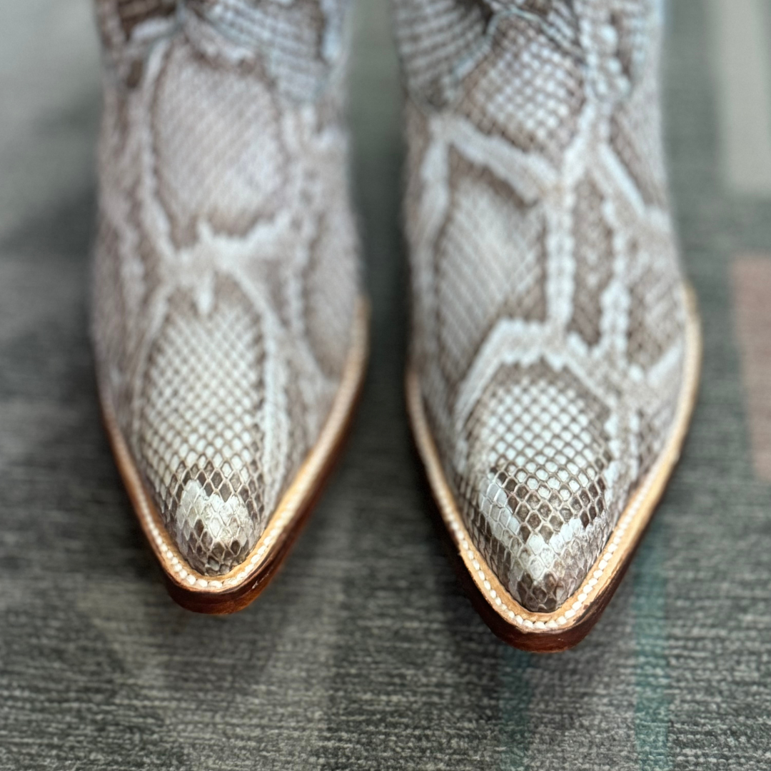 Big Time Boots / Betty Boots Nashville