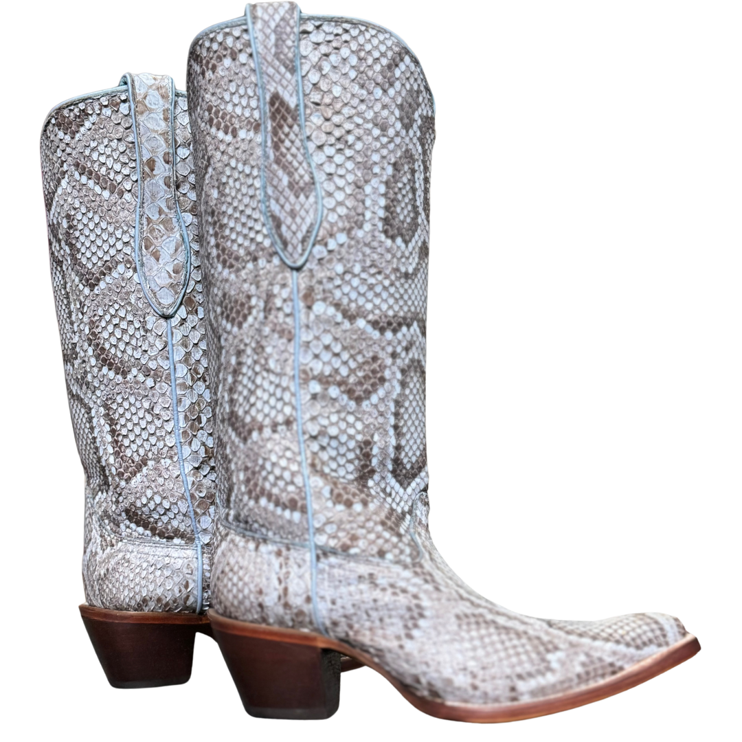 Big Time Boots / Betty Boots Nashville