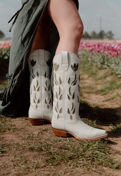Big Time Boots / Betty Boots Nashville