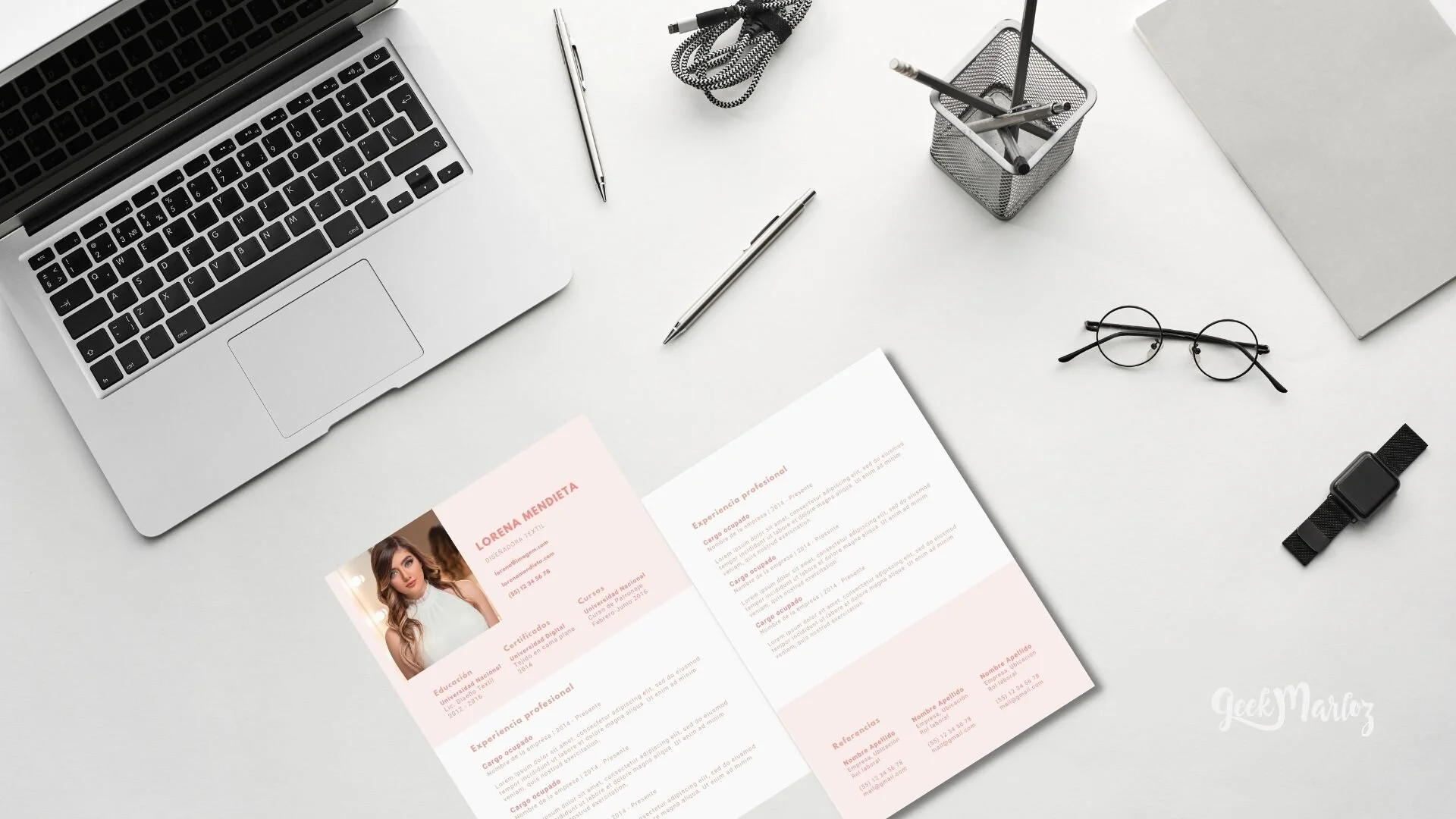 Resume / CV Sunny | Plantilla editable — GeekMarloz