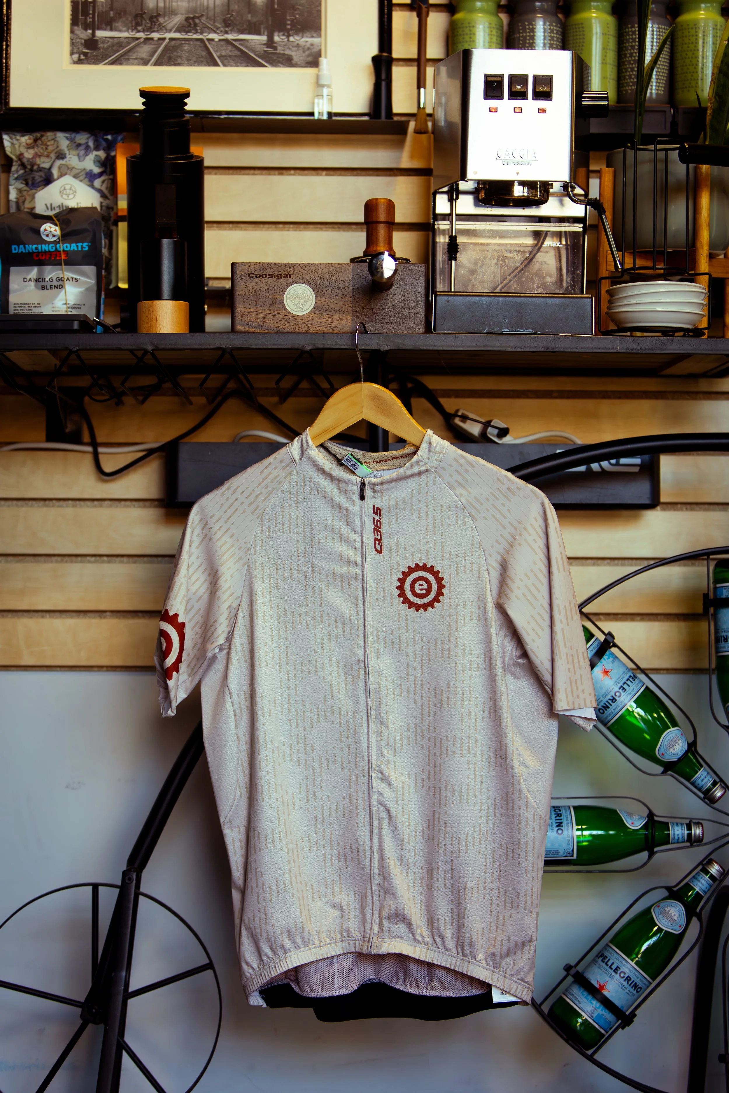 Services 4 — Elementcycles