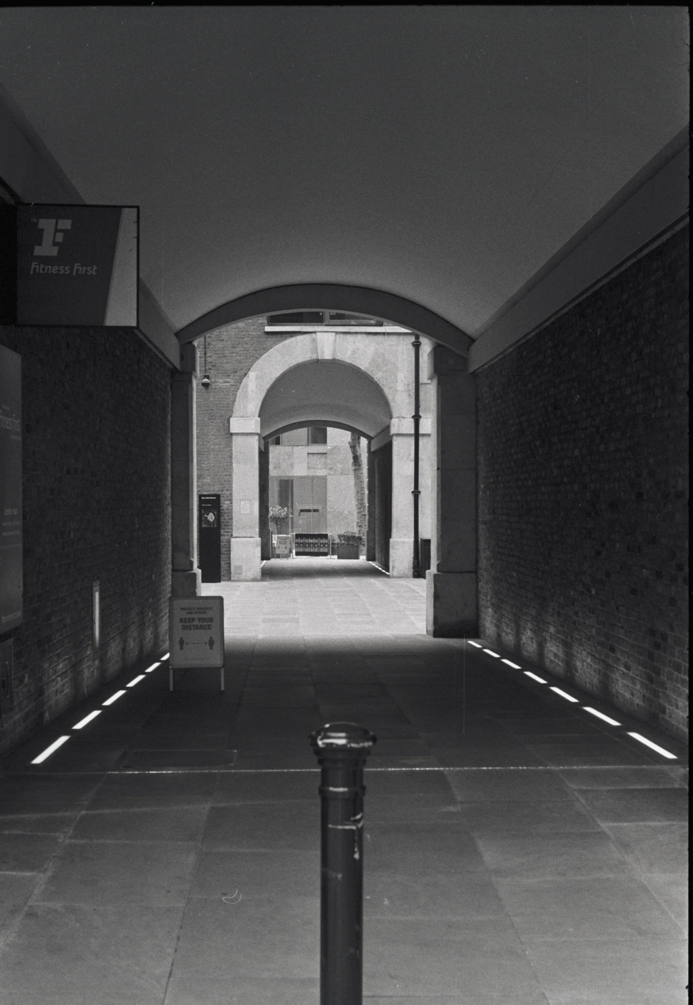 The Battle of Cable Street — Dan Dodman History