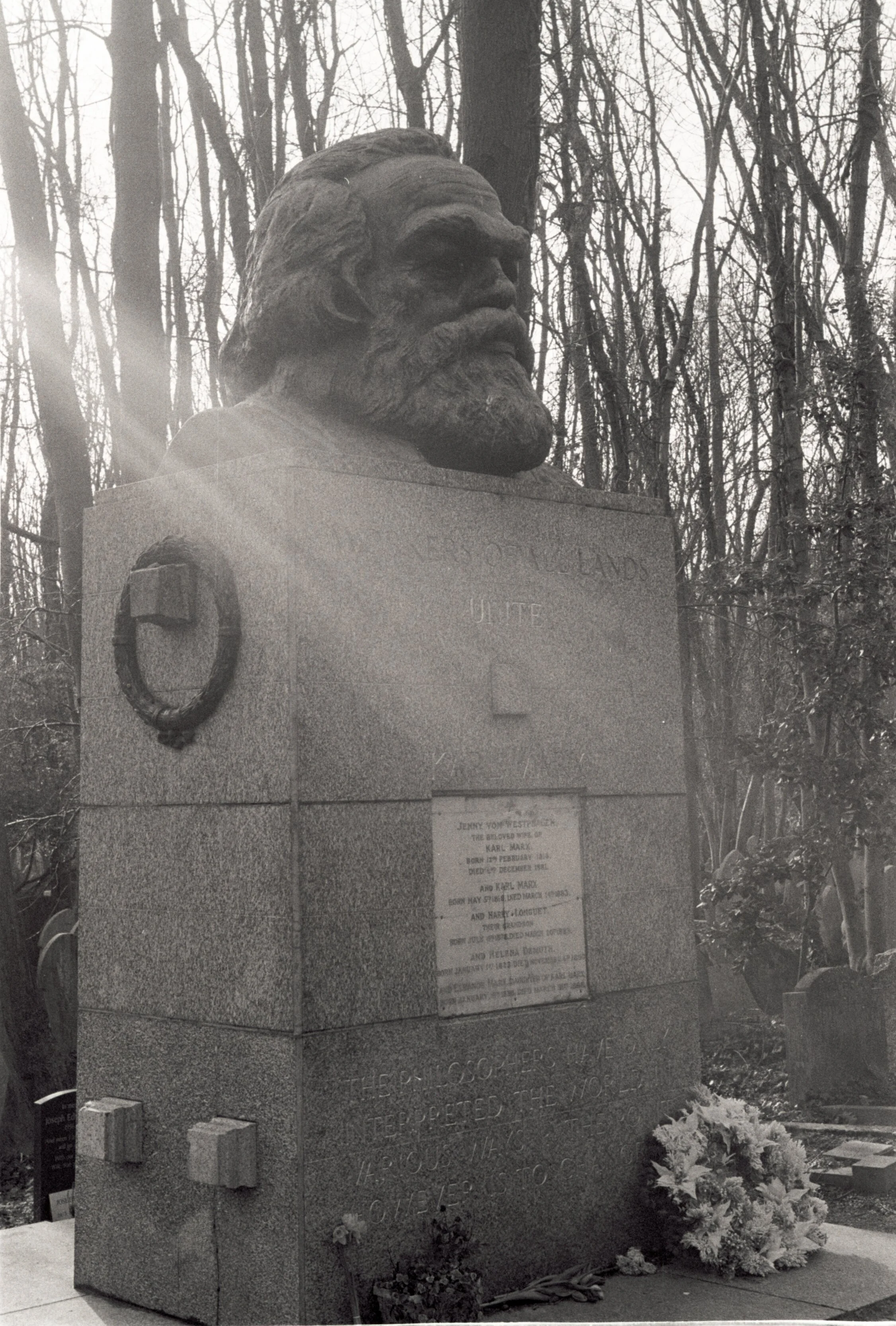 Karl Marx's head — Dan Dodman History