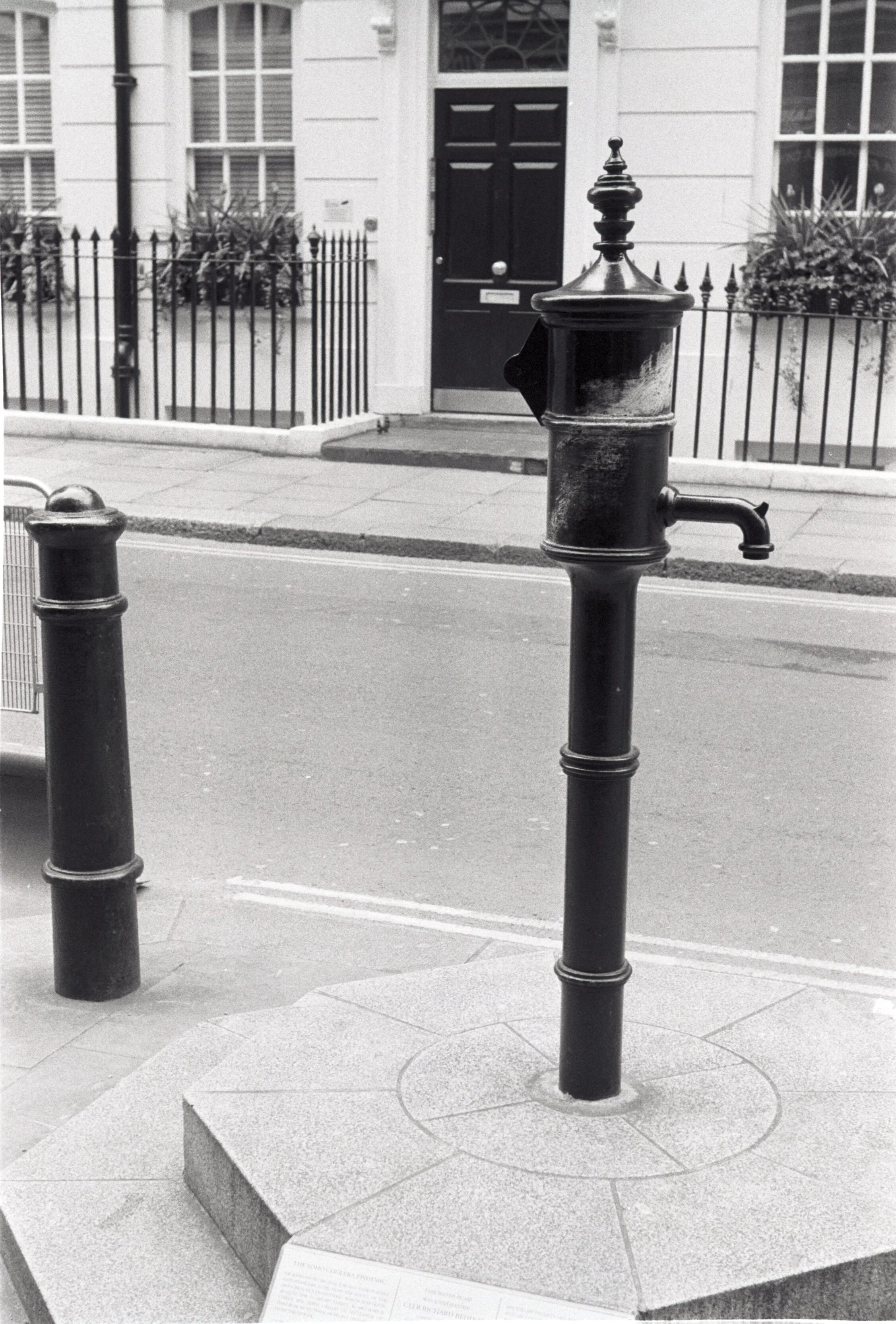 John Snow's pump — Dan Dodman History