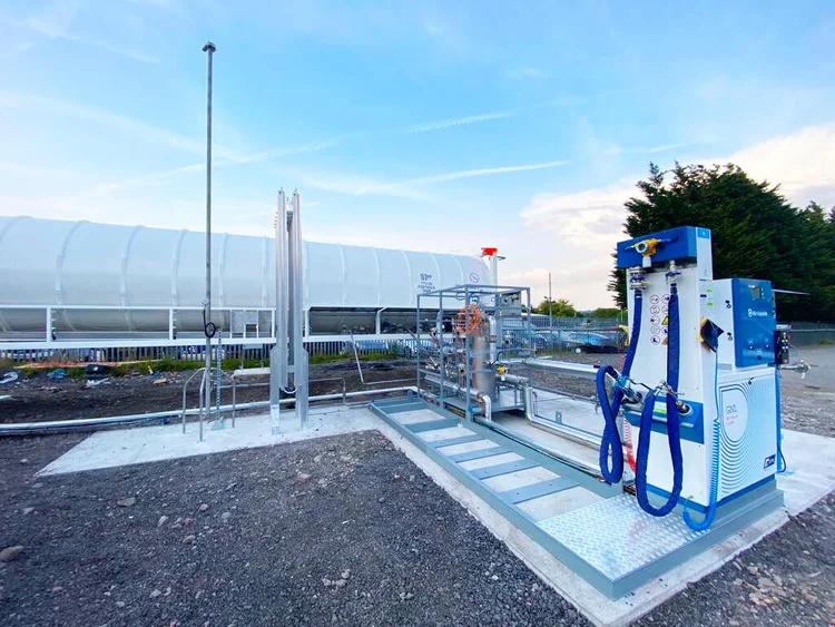 LNG and CNG Station Installation — Heat and Power Services