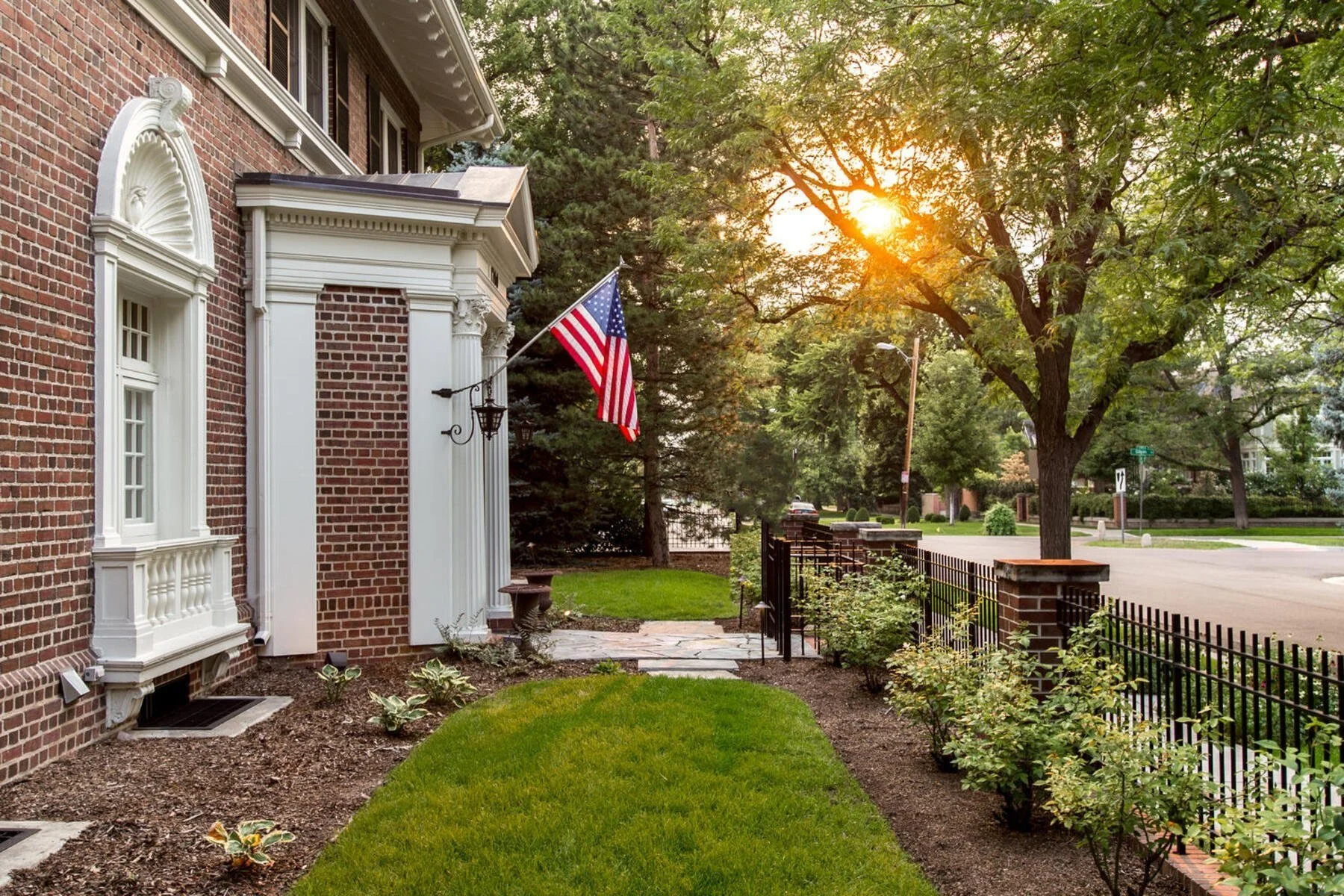 SELLING A HOME — The Centron Group