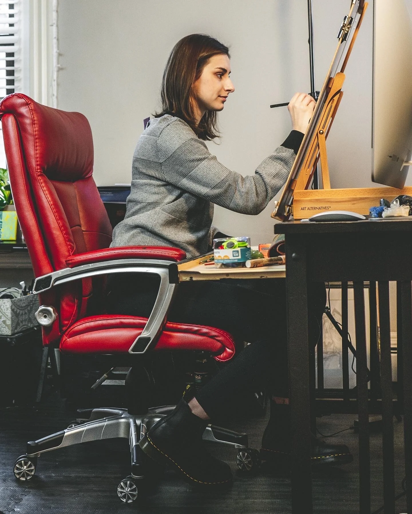 ABOUT — HAILEY BONIA