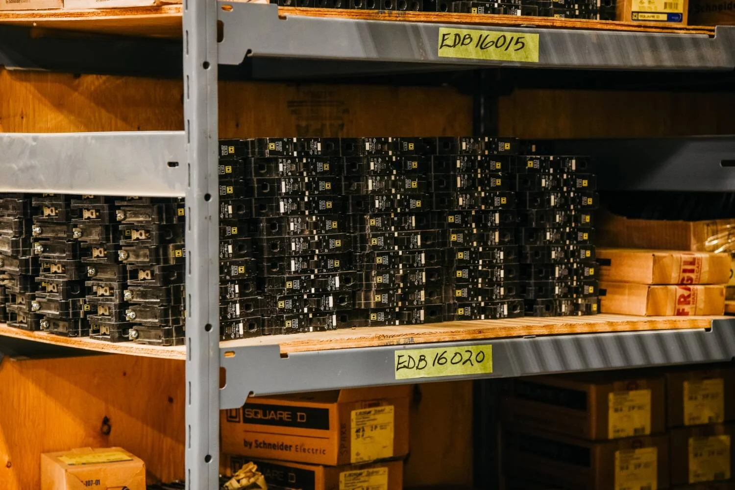 Breakers — Canadian Industrial Electrical Supply