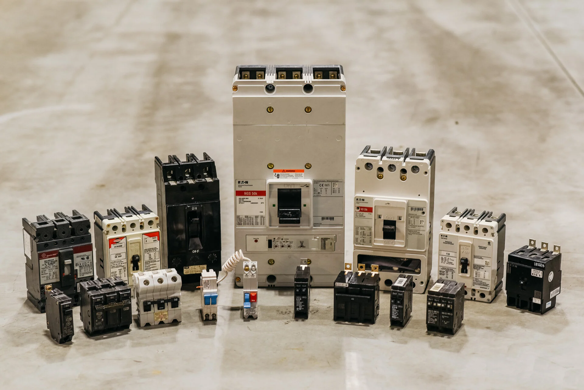 Breakers — Canadian Industrial Electrical Supply