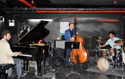 Cellar Dog Gallery | Cellar Dog Jazz Club & Bar NYC