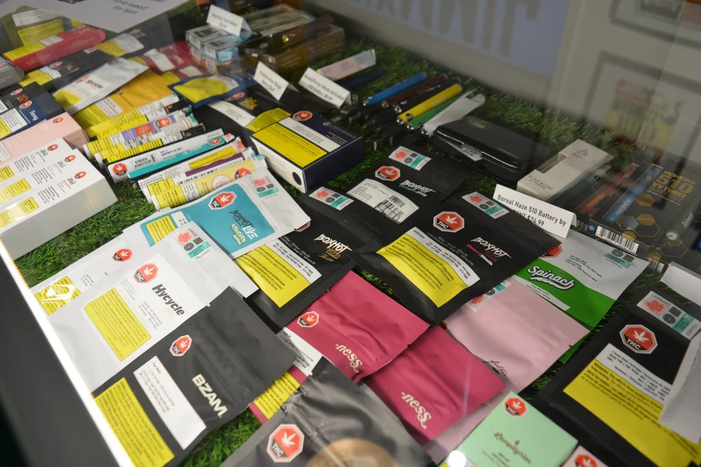 Make Selling Weed Easy with Cannabis Flyers — BudSense
