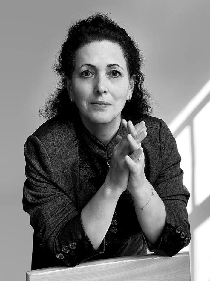 Tahereh Fallahzadeh — DESIGNING WOMEN