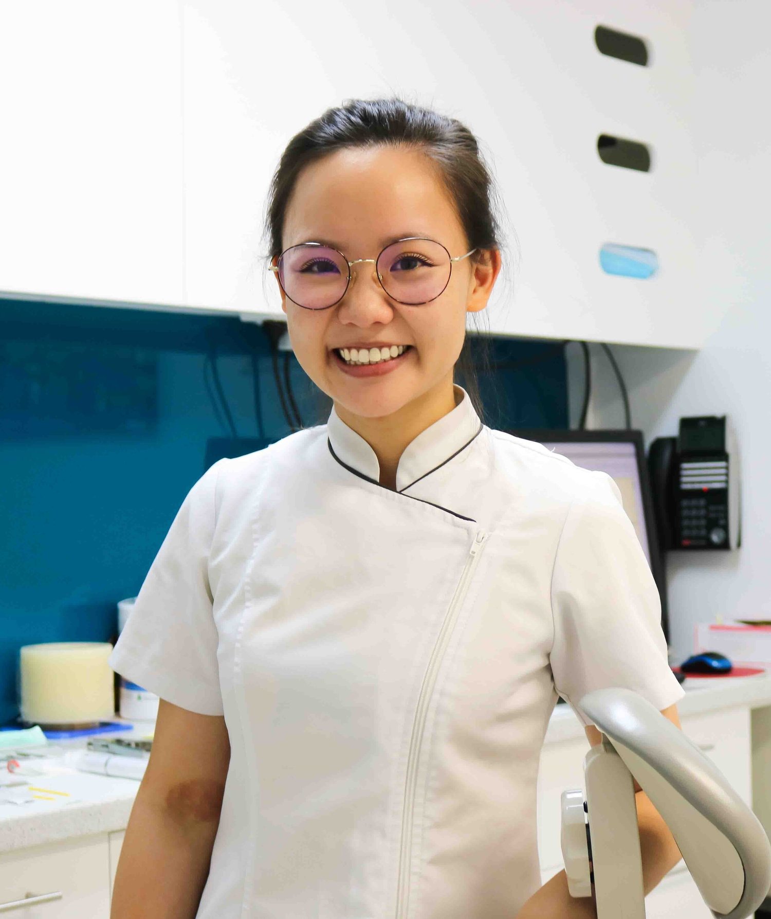 Gentle, Female Dentists with 20+ Years Experience — Diamond Dental Centre