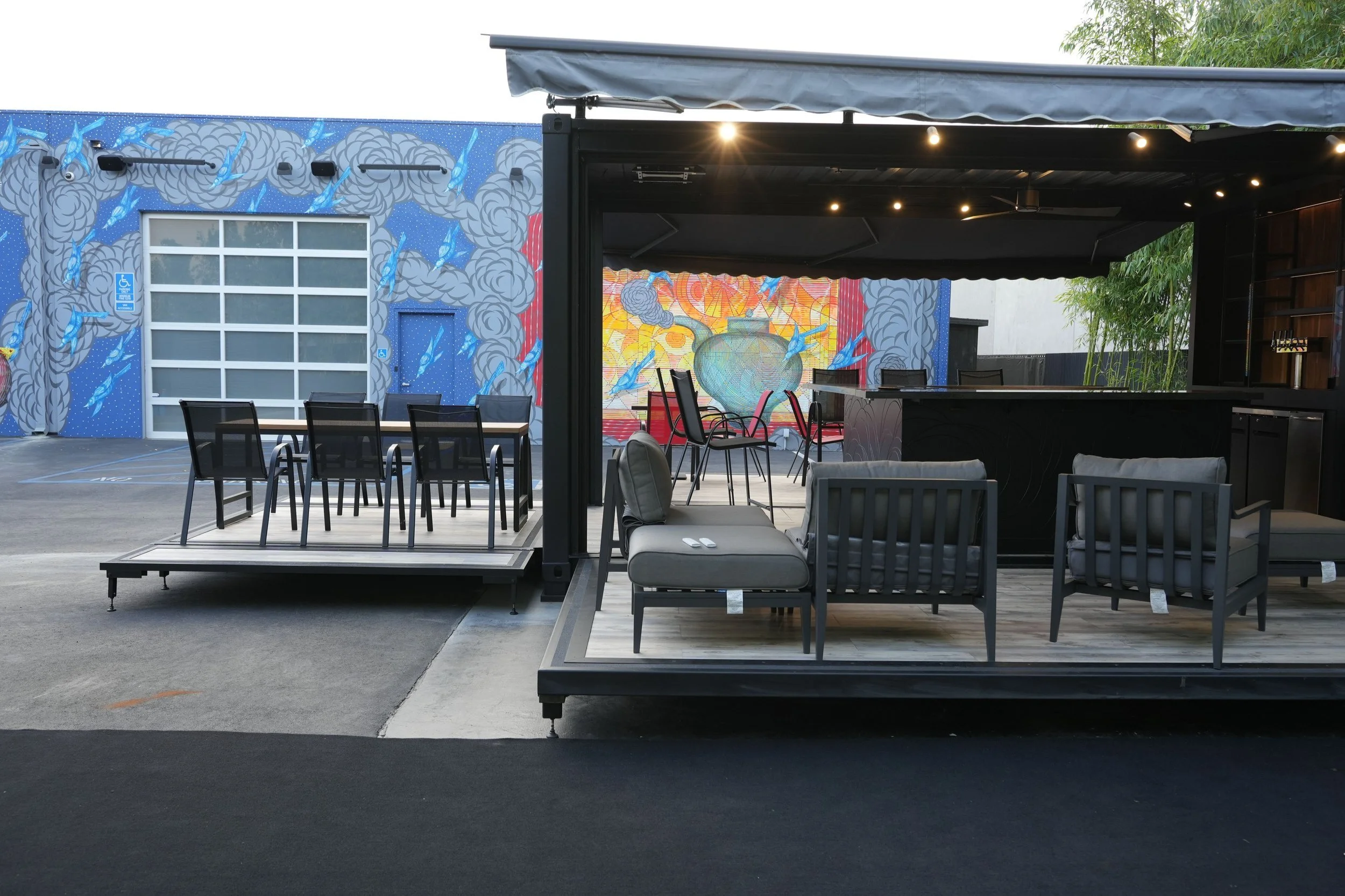 Container Urban Styling — VX DESIGN SOLUTIONS