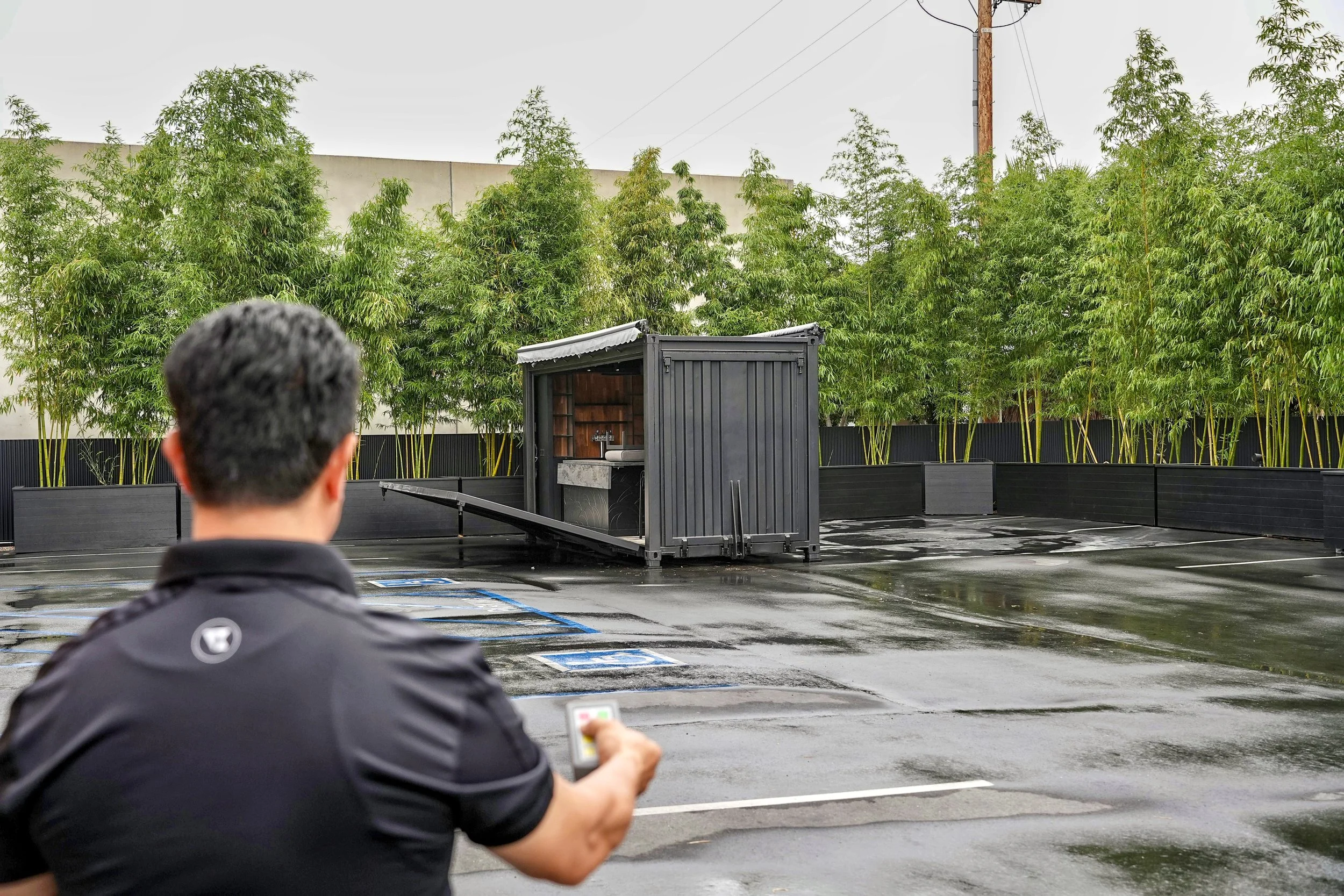Container Urban Styling — VX DESIGN SOLUTIONS