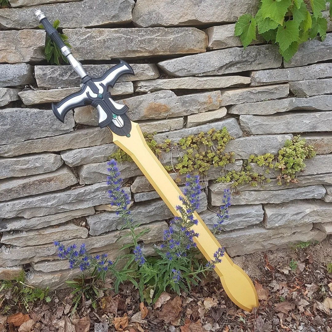 Best Real-Life Replicas from Video Games and Movies | Heroic Replicas