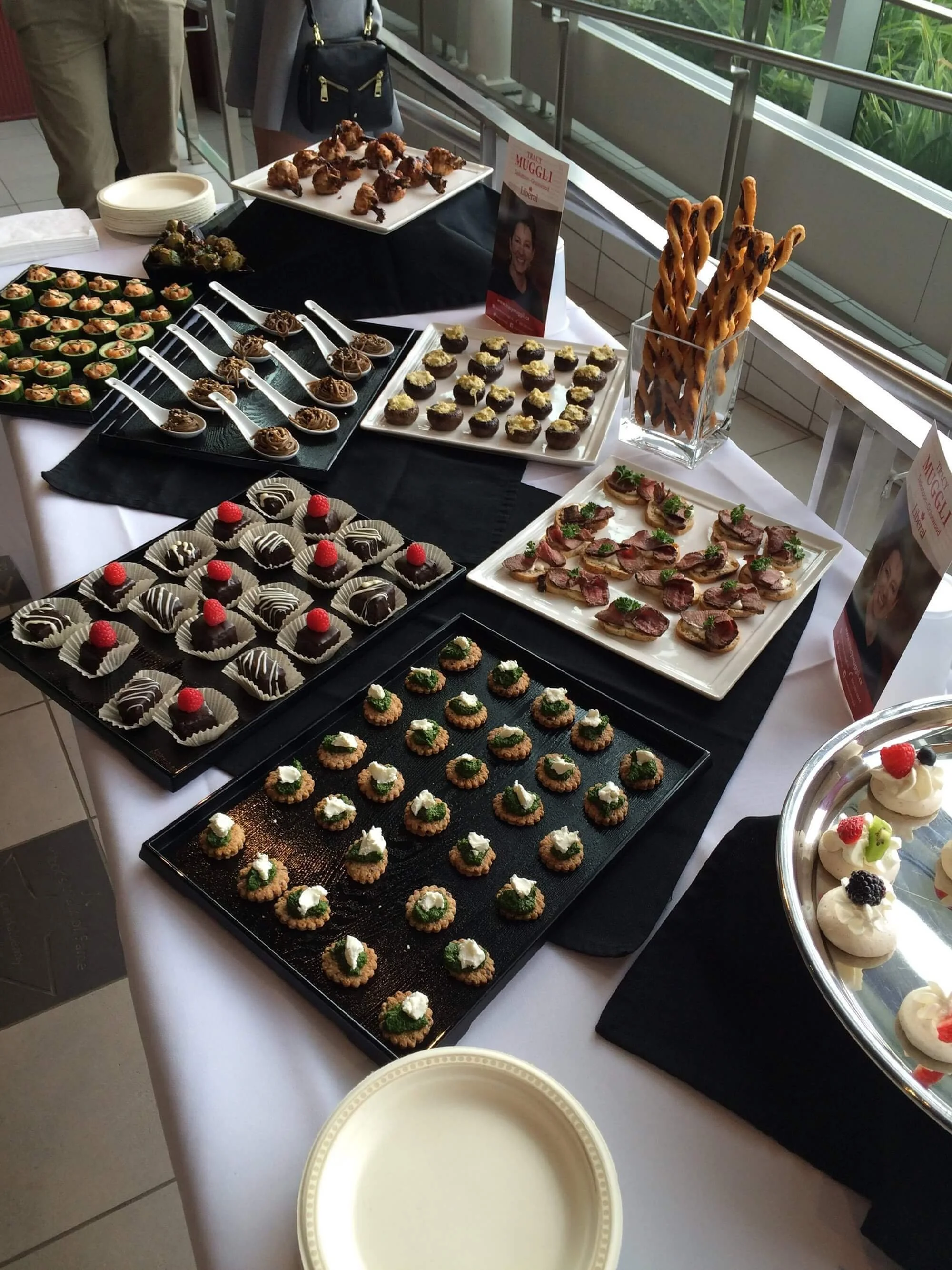 Cocktail Parties and Appetizers | Fresh Dish Catering