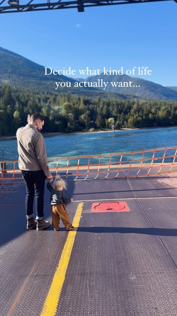 Top 5 Essential Oils for Fall: Benefits and How to Use Them — Taryn Strong