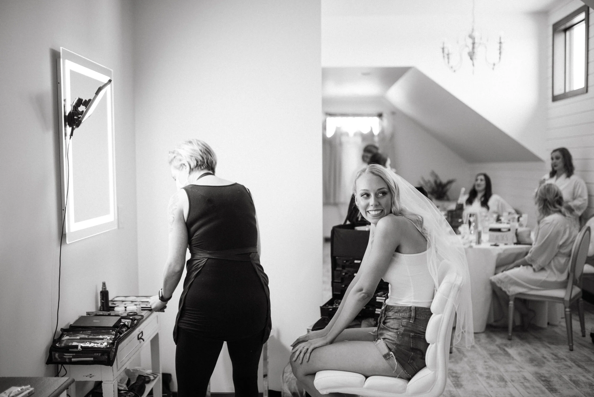 Choosing Your Getting Ready Space — Madison Marie: Canadian Wedding ...