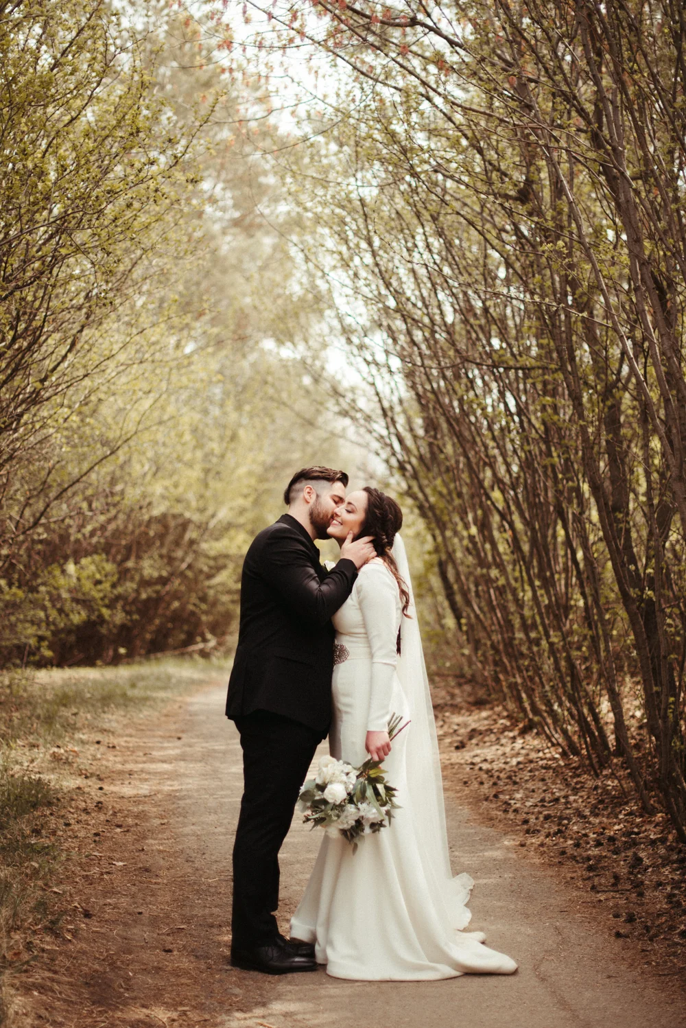 How to Plan Your Wedding Day Timeline — Madison Marie: Saskatoon ...
