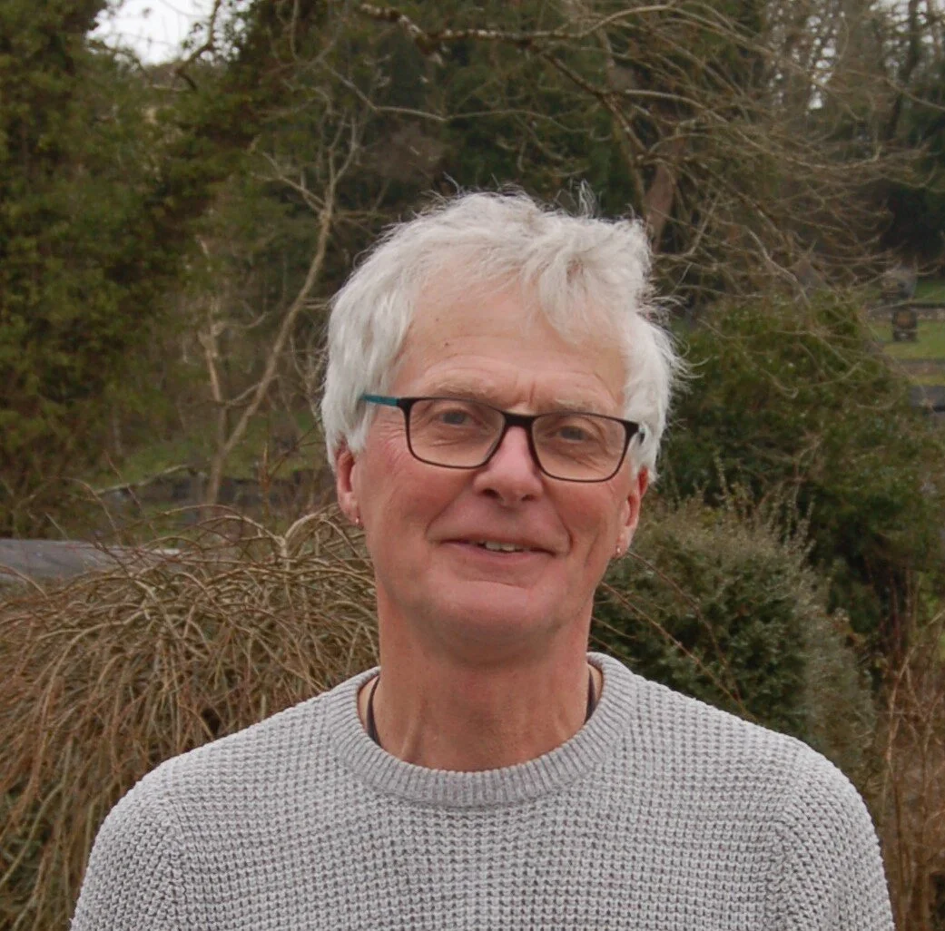 Philip Huckin — The Picturemakers / Y LLunwyr