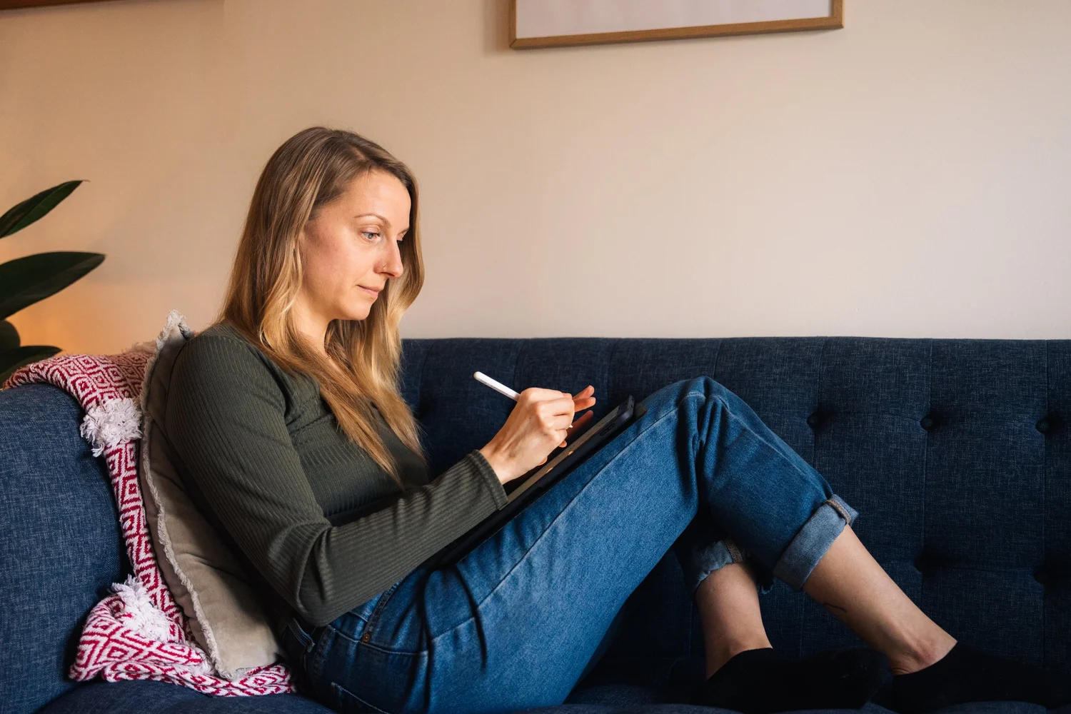 About / Contact — Julie Solvstrom