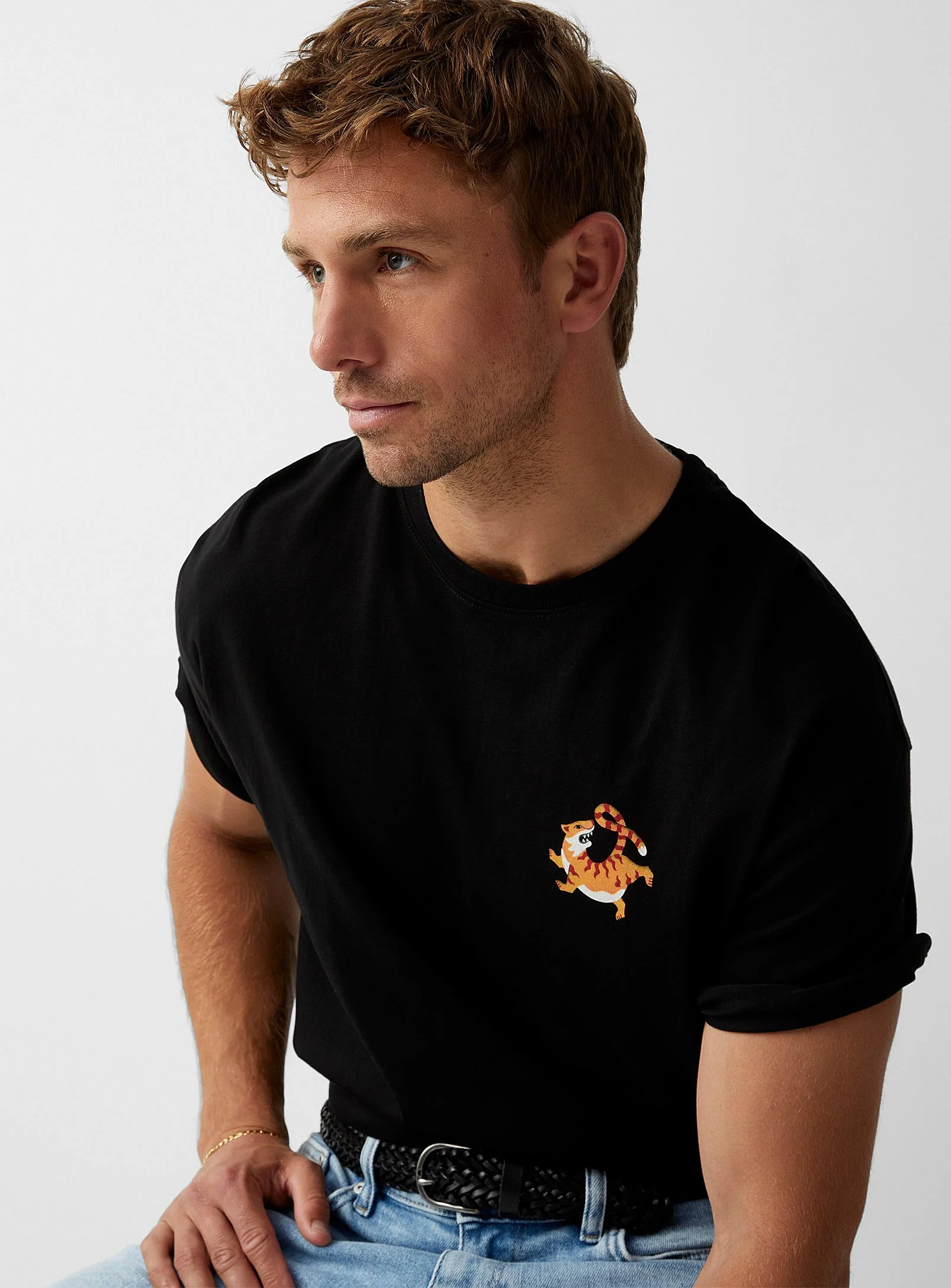 La Maison Simons — Julie Solvstrom