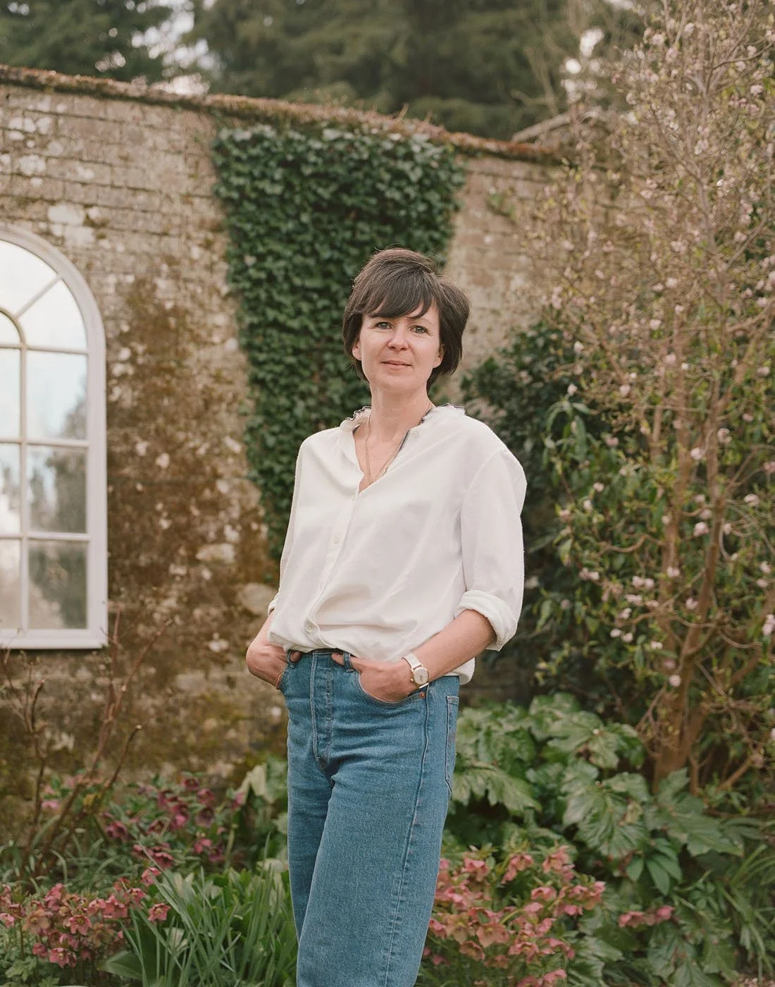 About — Olivia Laing