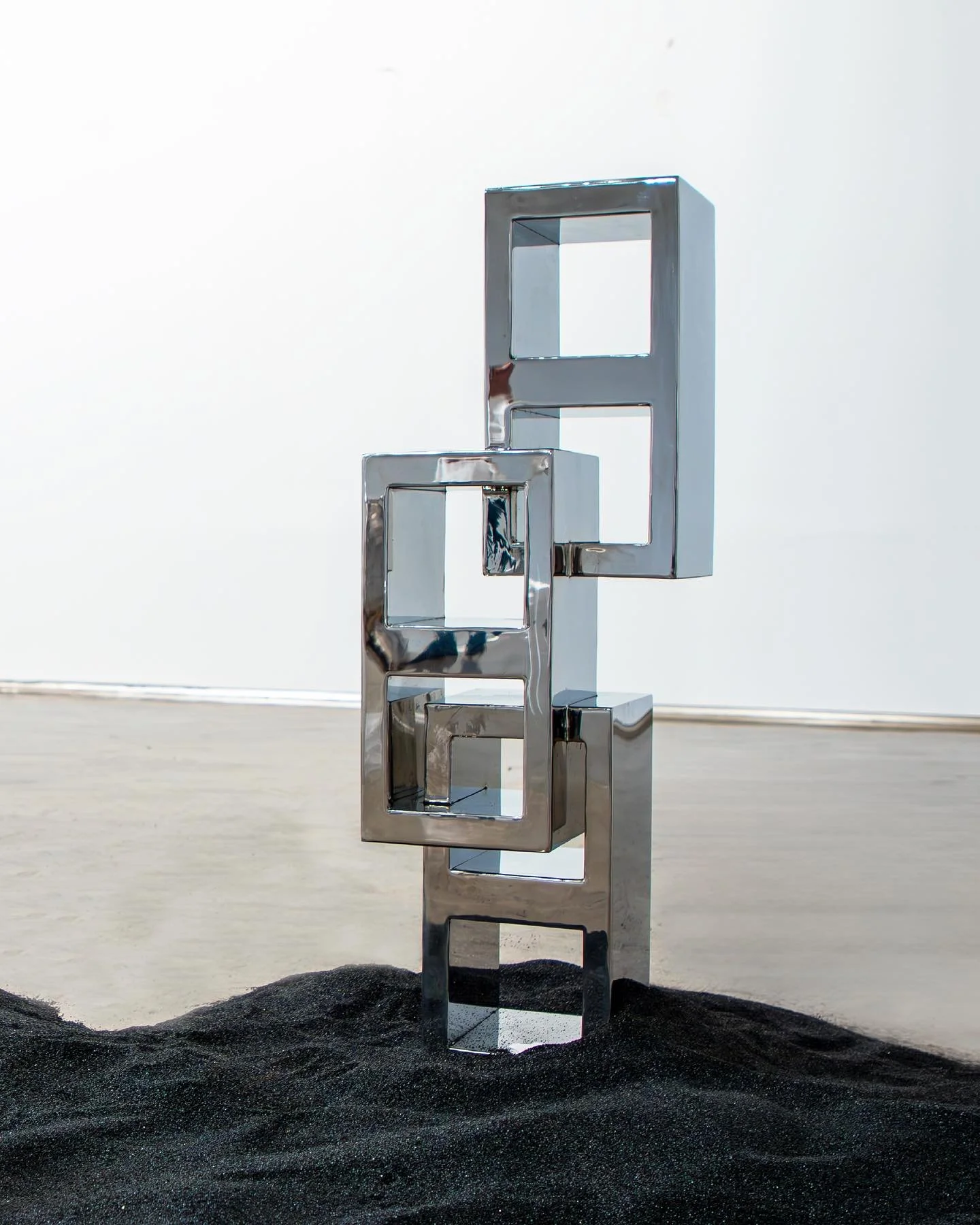 Piero Atchugarry Gallery