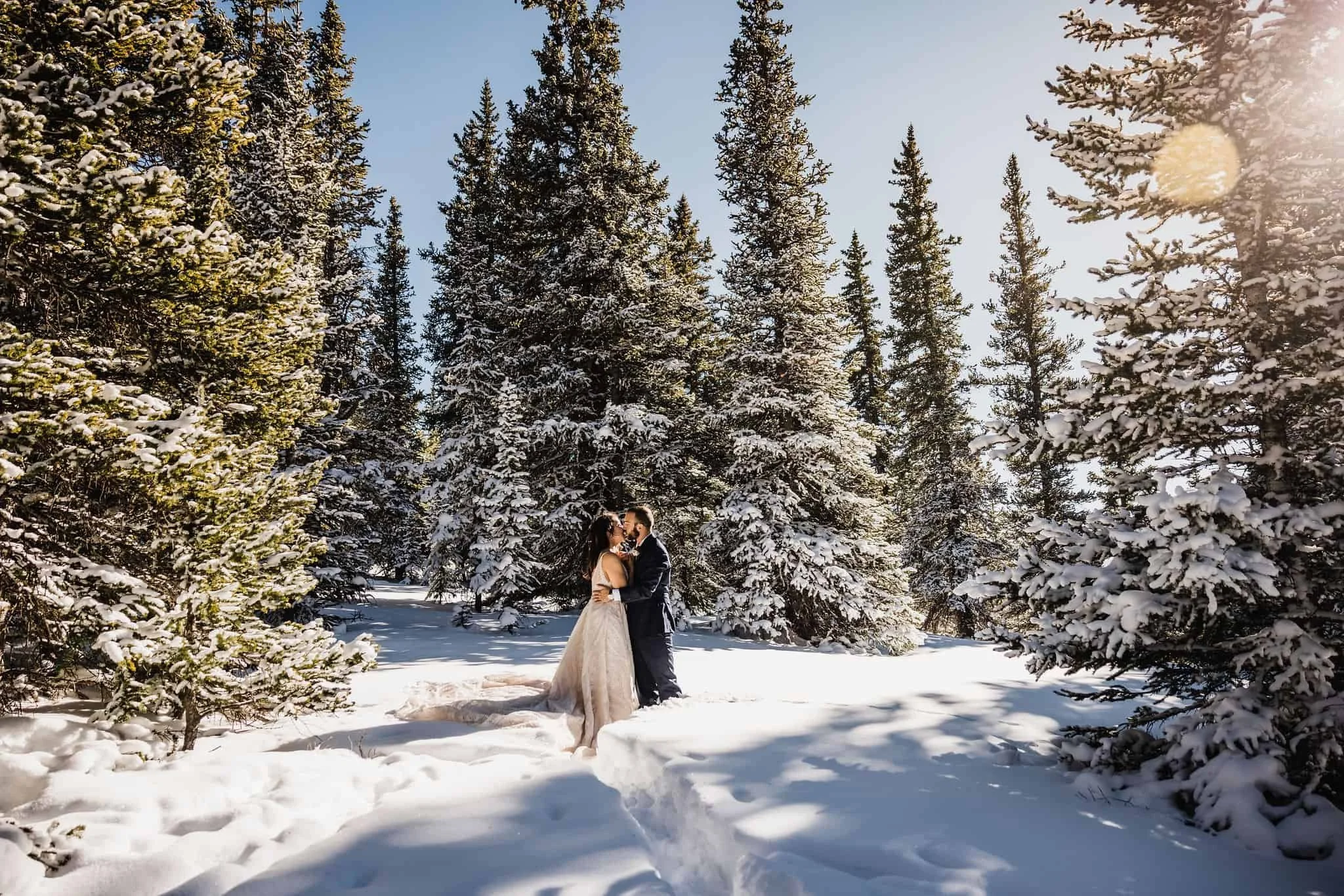 41 Unique Ideas For Your Outdoor Elopement | Updated for 2026 — Vow of ...
